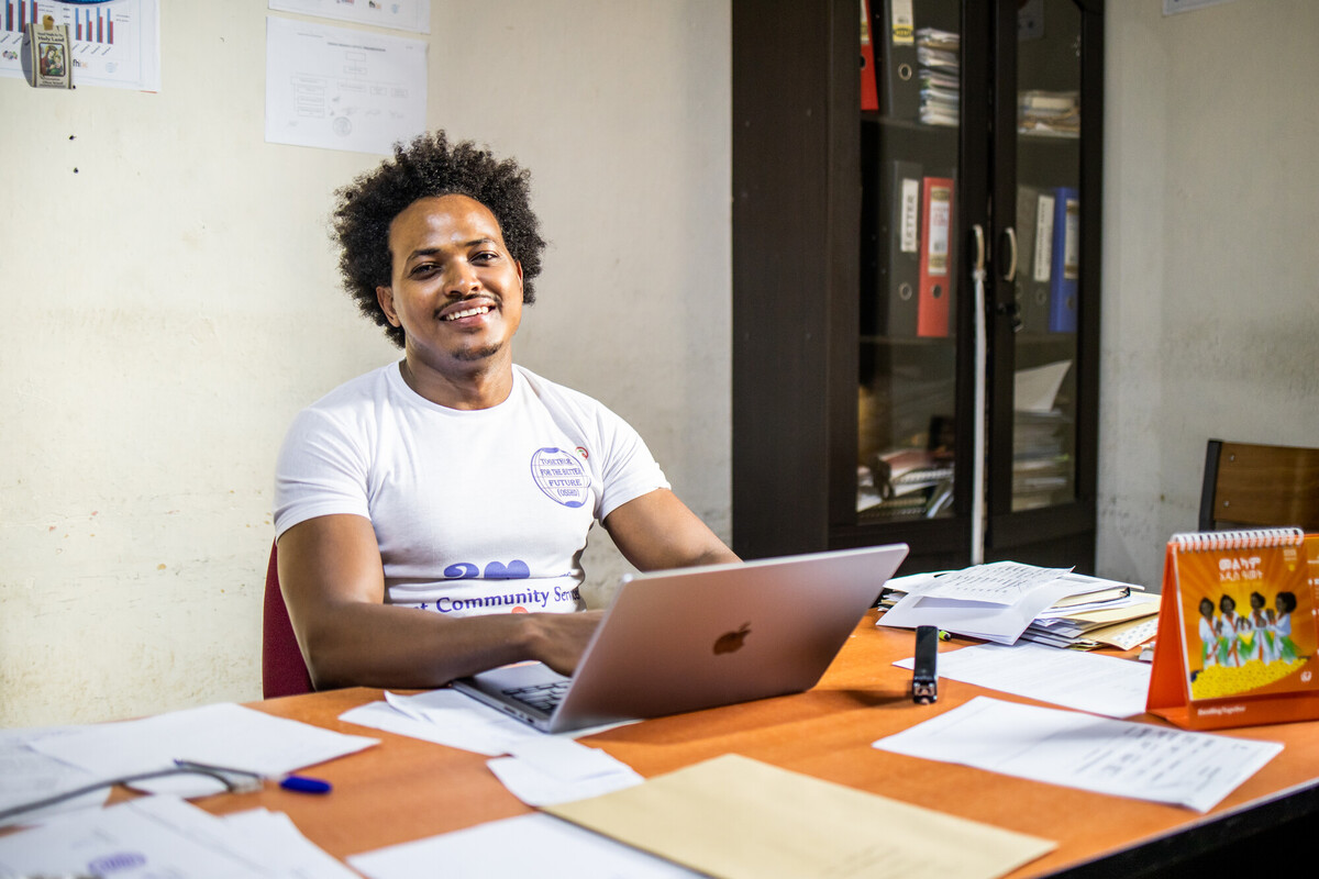Birhan’s story: Support for living with HIV during a crisis - FHI 360