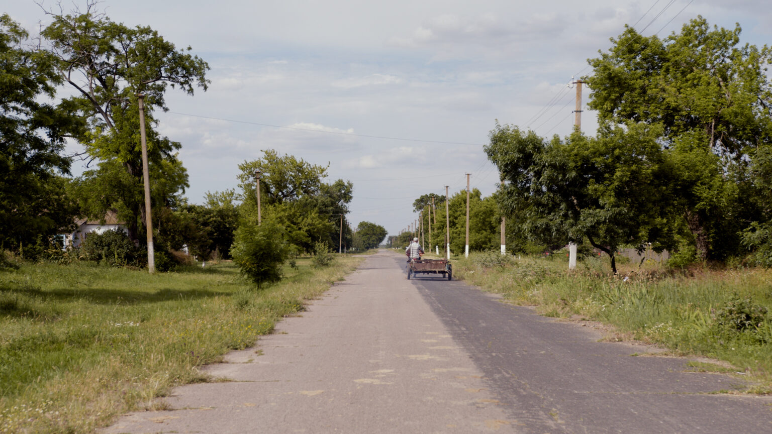 Mobile medical units fill gaps in health care in Ukraine - FHI 360